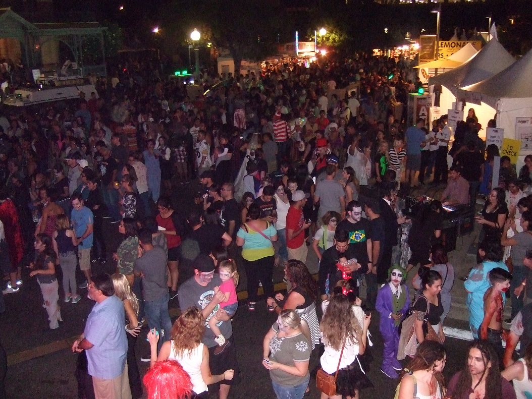 Phoenix Zombie Walk 2015_50.JPG | Hi-Def Ninja - Pop Culture - Movie ...